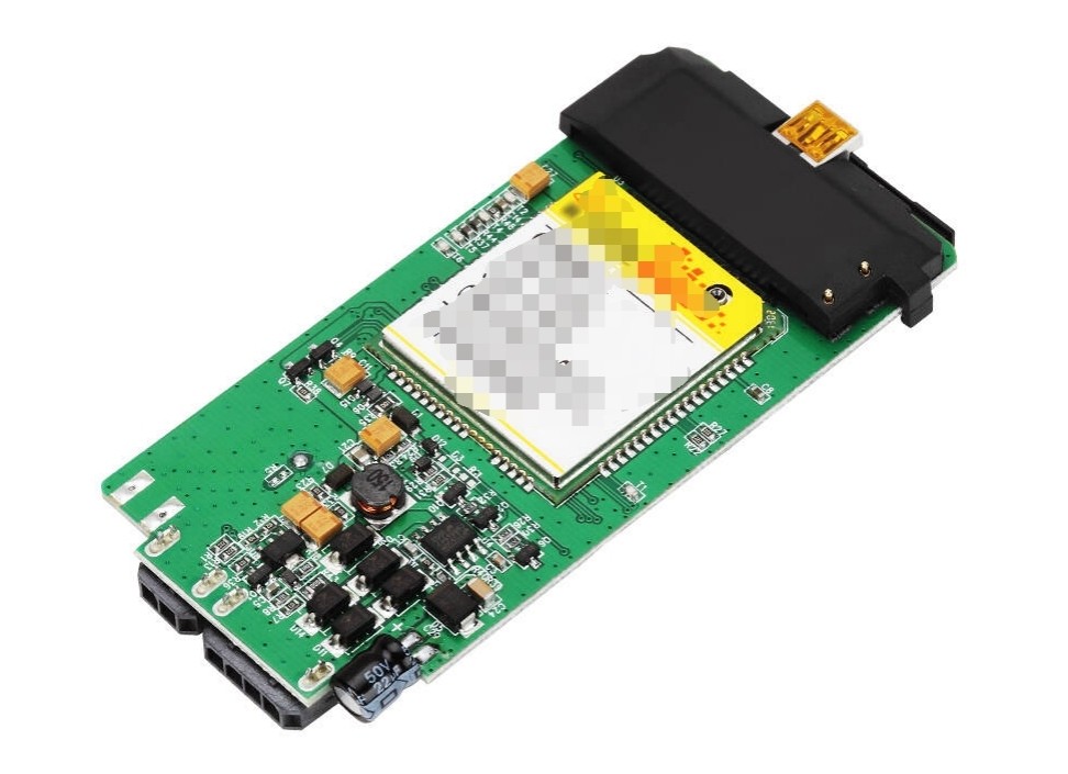 HOW DOES A CAR TRACKER WORK? - 86PCB